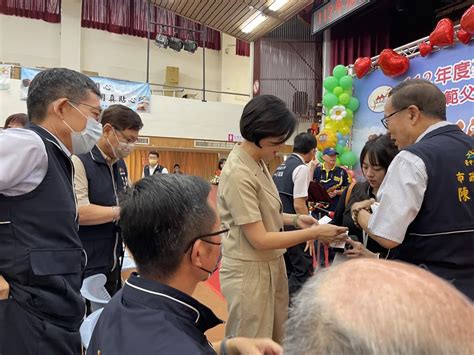 中市西區表彰「父德堪欽、孝楷美德」｜表揚模範父親及孝行楷模！