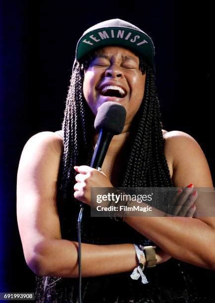 Comedian Phoebe Robinson Photos And Premium High Res Pictures Getty Images