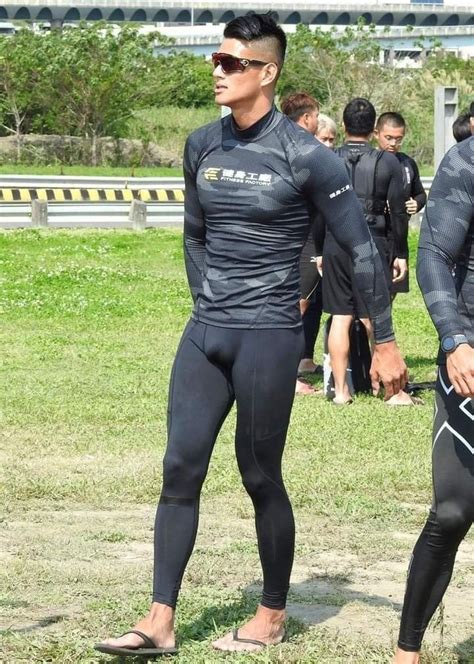 Asian Men Fashion Men In Tight Pants Lycra Men Mens Tights Bike