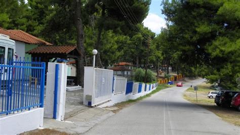 Δ Αθηναίων Ανοίγουν οι κατασκηνώσεις του Αγ Ανδρέα για τους πυρόπληκτους