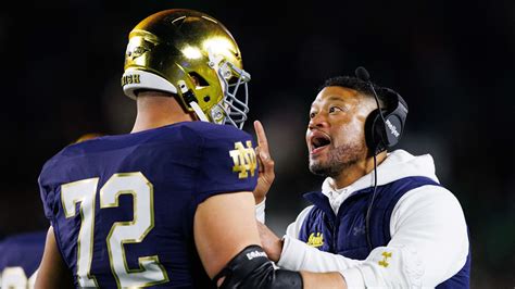 Notre Dame Offensive Lineman Hits Transfer Portal Following Championship Game Loss
