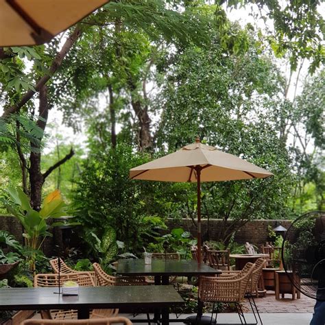 รีวิว ร้าน 360 Hours Cafe And Bar เมนูแนะนำ รูปภาพ ราคา