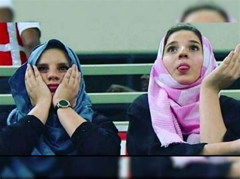 Shaheen Afridi Wife Ansha Beautiful Wife Ansha Photos Video Goes Viral