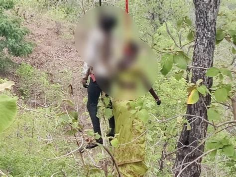 Dead Bodies Rotten Due To Being More Than 3 Days Old Police Trying To