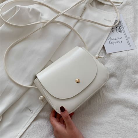 벨르유 [🚀당일배송 미니백🧡] 로지 크로스백 가죽 스퀘어 가을 숄더백 레더백 여권가방 토트백