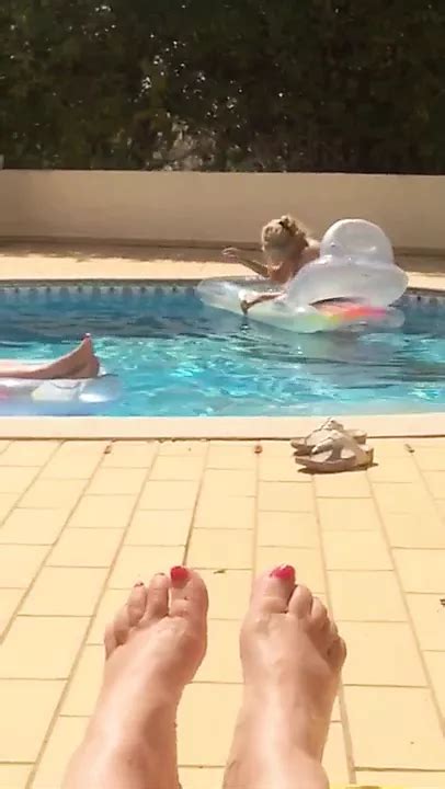 Big Tits Milf Fall Out Wardrobe Malfunction Nip Slip Mom Porn Xhamster