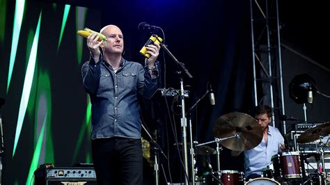 Philip Selway Se Toma Un Tiempo De Radiohead Y Muestra Sus Nuevas