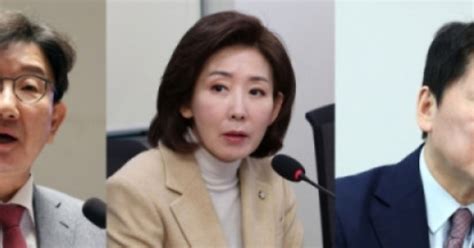 우리도 핵추진 잠수함 갖자 與 중진들 트럼프 북핵 거래 대비 주장