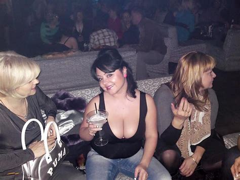 Downblouse Cleavage 6 Porn Pictures Xxx Photos Sex Images 793779