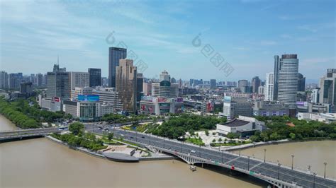 航拍浙江宁波东门口商业广场时代广场图片 包图网企业站