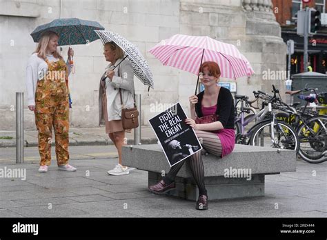 Kate Oconnor Hi Res Stock Photography And Images Alamy