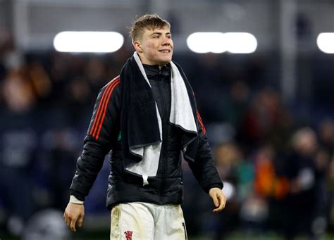 Manchester United Vs Fulham Iblis Merah Konfirmasi Rasmus Hojlund