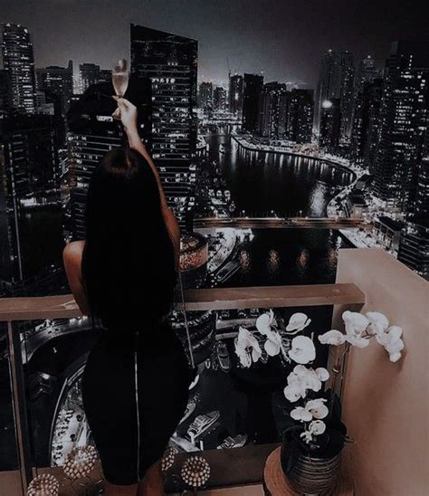Pin By ʜɪʙᴀ ♡ On Insp Me Myself And I Rich Girl Aesthetic Luxury