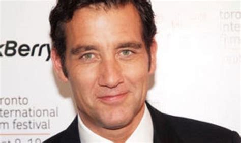 Clive Owen Likes To Get His Teeth In Day And Night Entertainment