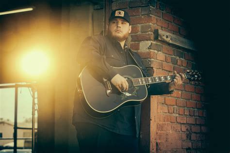 [100 ] Wallpaper Luke Combs