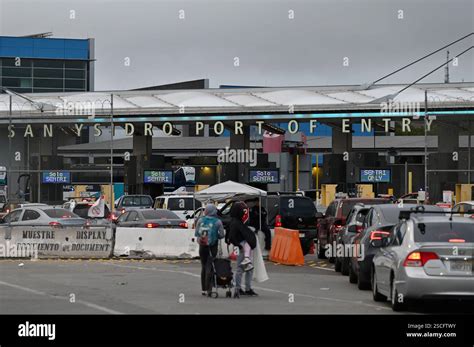 Tijuana Baja California Mexico 6th Feb 2025 The San Ysidro Port Of Entry Crossing In