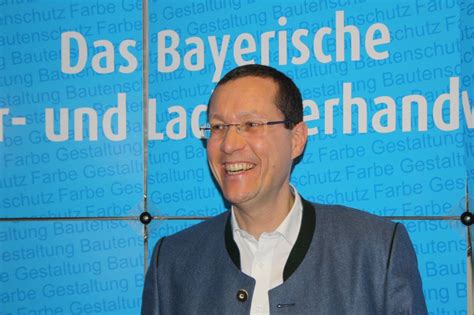 Claudius Wolfrum Zum Neuen Geschäftsführer Des Liv Gewählt