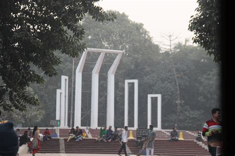Shaheed Minar Martyr Tower National Monument To Comme Flickr