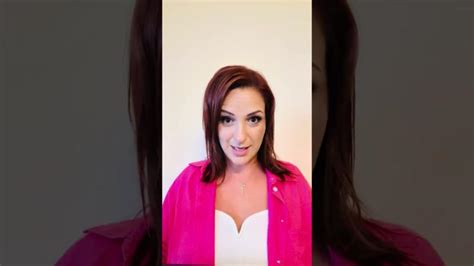 Фестивалът Общувай лектор Ивелина Железчева ръководител ЧР в Constructor Technology НЛП