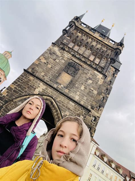 Mzia მათიკოს დაბადების დღე თენდება ასე მოვდივართ უკვე 12 წელია მხარდამხარ ერთმანეთის