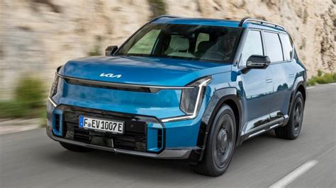 Kia Ev9 Vás Prinúti Zamyslieť Sa Nad Prémiovou Konkurenciou