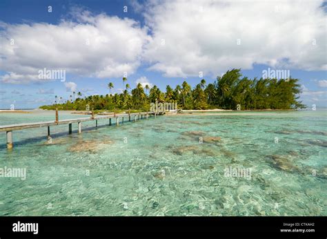 Laguna Of Fakarava Atoll Tuamotus Archipelago French Polynesia Stock