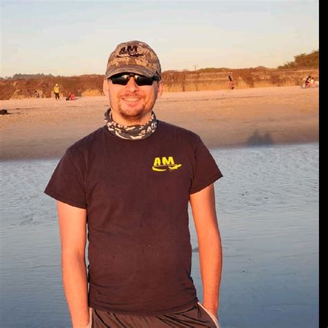 Daniel Tharp Associate Avalonbay Communities Linkedin