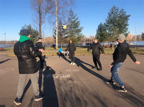 Спортивная прогулка на набережной реки Волга — Как мы живем