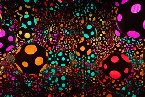 The Hirshhorn Has Acquired Another Of Yayoi Kusamas Mirrored Infinity