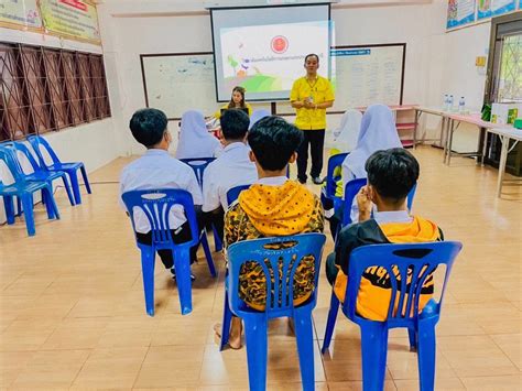 30 มกราคม 2566 ทีมงานแนะแนวจังหวัดปัตตานี แนะแนวการศึกษาต่อให้กับโรงเรียนชุมชนบ้านกะมิยอ อำเภอ