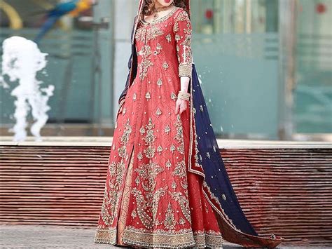 Have Multiple Weddings To Attend Shop Classic Wedding Outfits From