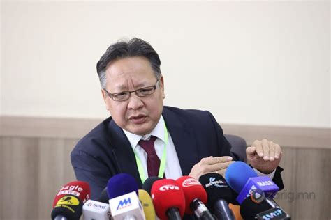 З Батбаяр Улаанбаатарт байгаа 680 мянган нүхэн жорлон 17 мянга гаруй худагт шууд аюул занал