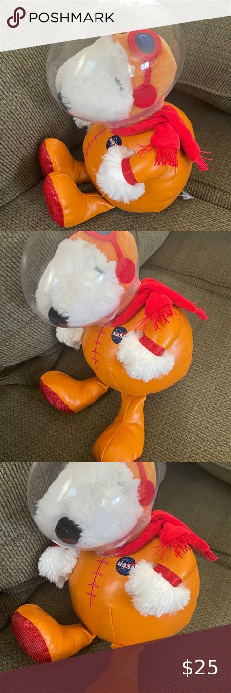 2019 Exclusive Peanuts Squishable Stuffed Nasa Astronaut Snoopy Doll Plush