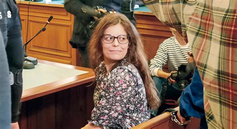Ilaria Salis Si Candida Alle Europee Gli Scenari Futuri
