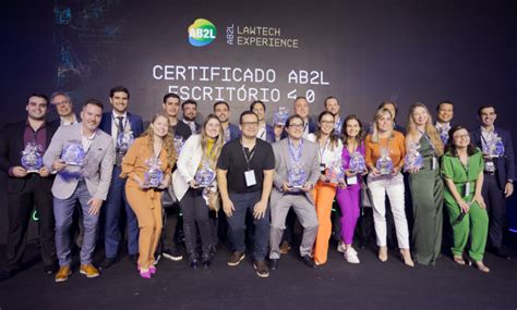 Marcela Freitas Escritório De Jataí é O único Goiano A Conquistar Certificação 4 0 Pela Ab2l