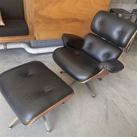 De Eames Van Oom Ben Urban Junk