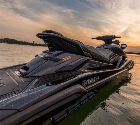 Pin De Zach S Em Dream Life Veículo De Luxo Jet Ski Quadriciclo
