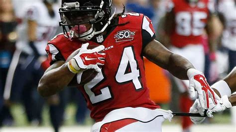 Devonta Freeman Drives Falcons Blowout Of Texans