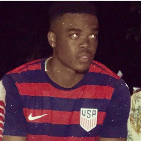 Mike † Only1 Mikeee • Threads Say More