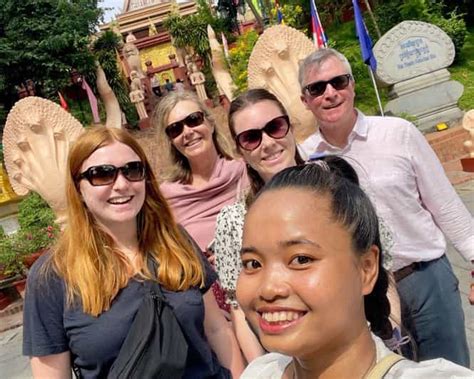 Half Day Tour Of Phnom Penh City