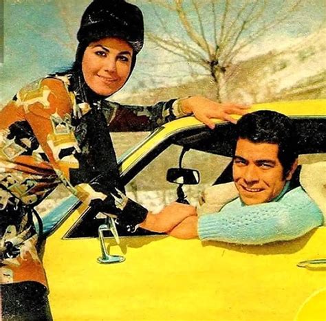 سفر در ایام قدیم؛ بهروز وثوقی و پوری بنایی در پشت صحنه فیلم قیصر سال ۴۸ عکس روزنامه هفت صبح