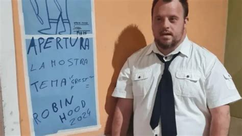 Bagnolo Mella Marco Serpelloni Re Del Grest Con I Suoi Disegni