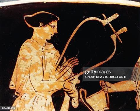 Lyre Player Photos And Premium High Res Pictures Getty Images