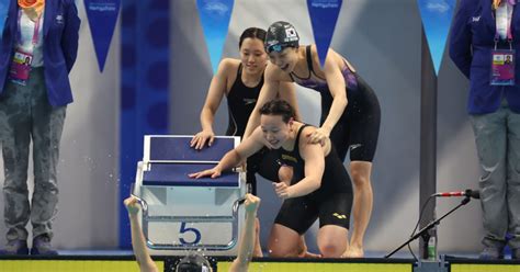 女혼계영 400m 한국新 은메달···수영 경영 마지막까지 빛났다 항저우 Ag