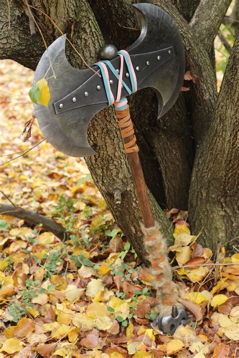 Astrid Realistic Cosplay Battle Axe How To Train Your Dragon 1 2
