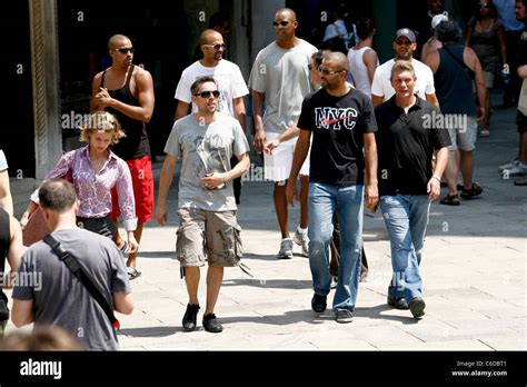 T J Parker And Tony Parker Tony Parker Shopping And Sightseeing With His Brother And Friends