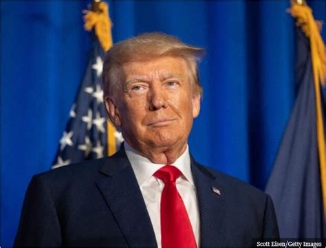 Cựu Tổng Thống Trump Còn Có Cơ Hội Đắc Cử Nhận Định Thời Cuộc