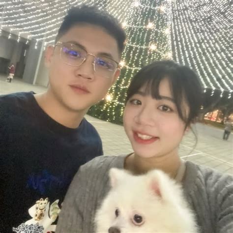 琪 Ru13 • Threads Say More