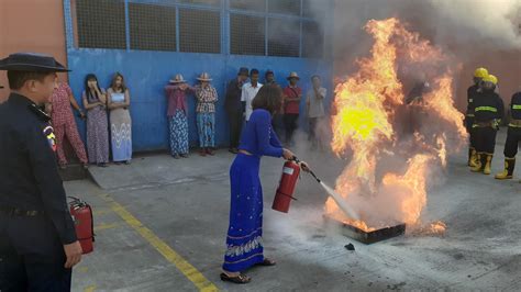 မြန်အောင်မြို့ ရောင်နီစက်ရုံ မီးဘေးအန္တရာယ်ကြိုတင်ကာ ကွယ်ရေး စစ်ဆေးခြင