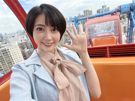 観覧車、コーヒーカップ、 次は2人で何乗る？？🎡🎢🎠 僕は彼女の夏目響とデートする 続きはfanza→